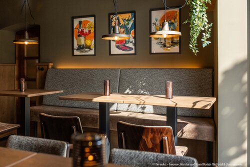 Kostbares Weinviertel: Johann's Restaurant & Bar - 3454 Sitzenberg-Reidling